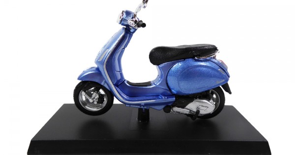 Machetă moto Magazine Models [1:18] - Vespa 2014 Primavera - Blue